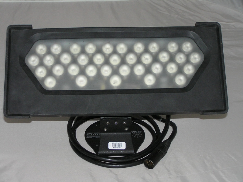 Used ColorBlast 12 TR by Color Kinetics - Item# 13062