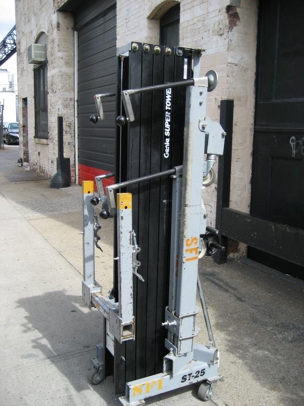 Used ST-25 by Genie - Item# 13770