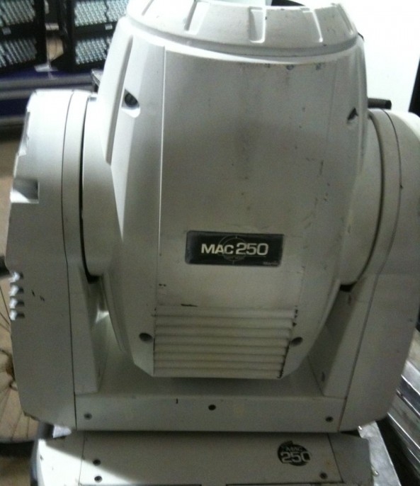 Used MAC 250 Entour by Martin - Item# 14033