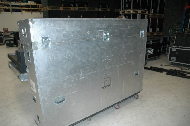 Used PM5000 by Yamaha - Item# 15373