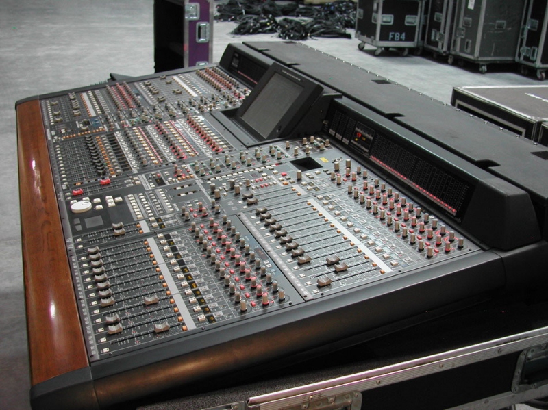 Used PM1DV2 by Yamaha - Item# 2087