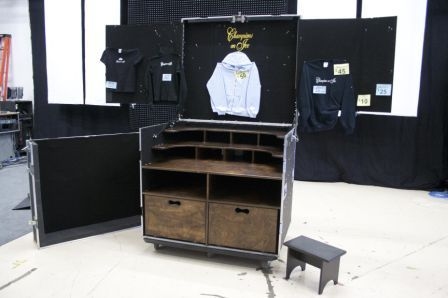 Used Merchandise Case by Miscellaneous - Item# 23115