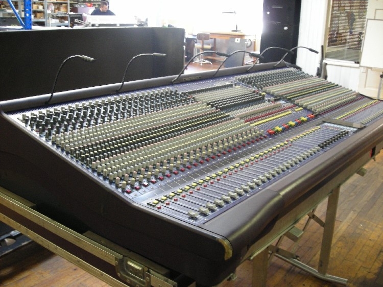 Used Heritage 3000 by Midas - Item# 24106