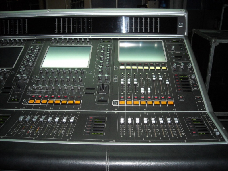 Used D5 Live CS D5 by DigiCo - Item# 25188