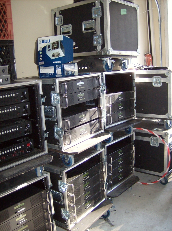 Used Custom Cases by Clydesdale Custom Case Co. Ltd. - Item# 25235