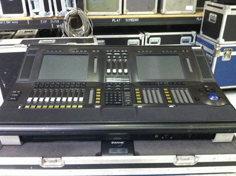 Used Maxxyz by Martin Professional - Item# 26381