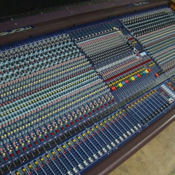 Used Heritage 3000 by Midas - Item# 28422