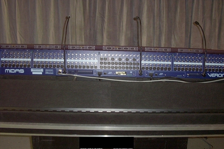 Used Verona 480 by Midas - Item# 2908