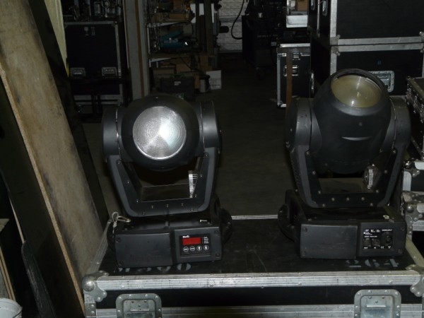 Used MAC 300 Wash by Martin Professional - Item# 30074