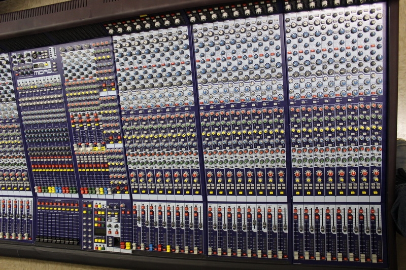 Used Legend 3000 by Midas - Item# 30814