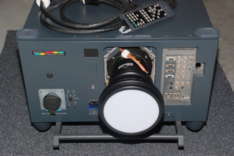 Used Thunder 10000Dsx Projector by Digital Projection - Item# 31315