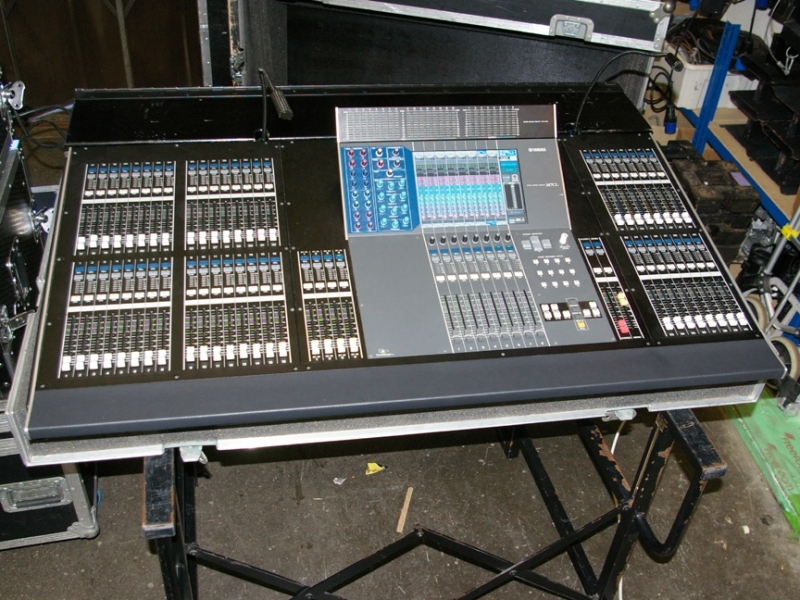 Used M7CL-48ES by Yamaha - Item# 32342