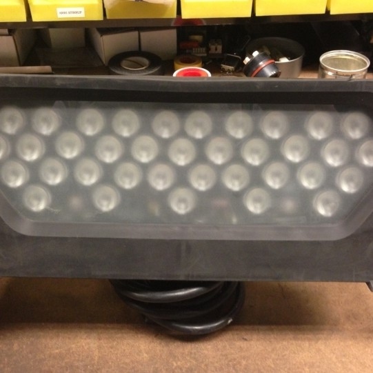 Used ColorBlast 12 TR by Color Kinetics - Item# 32884