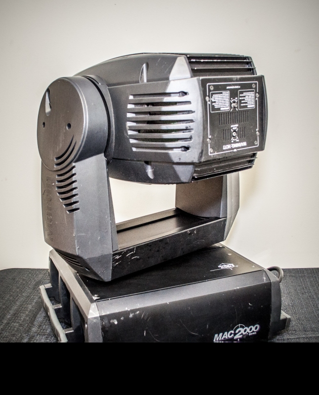 Used MAC 2000 Profile IIM by Martin Professional - Item# 33497