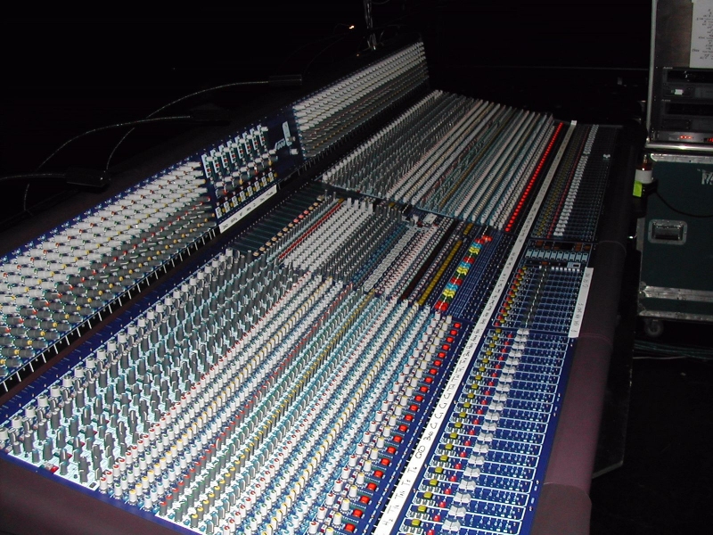 Used Heritage 4000 by Midas - Item# 3367