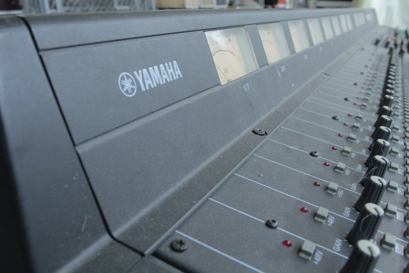 Used M2500 by Yamaha - Item# 34033