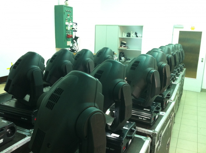 Used MAC 500 by Martin Professional - Item# 35418