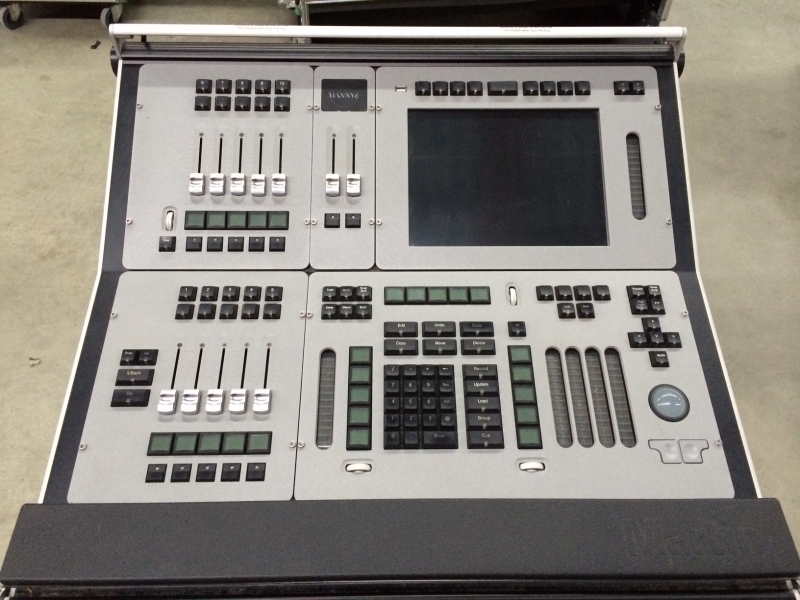 Used Maxxyz Compact by Martin Professional - Item# 35686