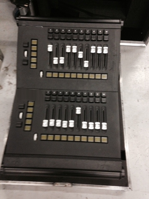 Used Maxxyz Wing by Martin Professional - Item# 36295