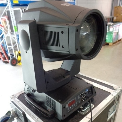 Used Alpha Wash 1200 by Clay Paky - Item# 37759