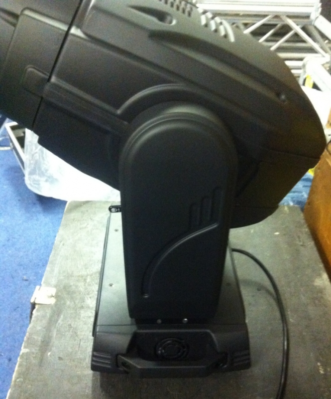 Used ROBIN 300E Beam by Robe - Item# 40767