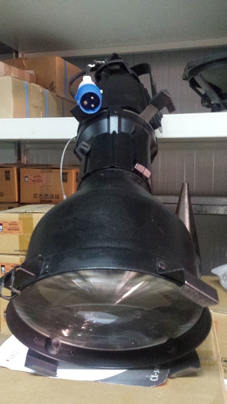 Used Source Four 10 Degree by Electronic Theatre Controls - Item# 41108