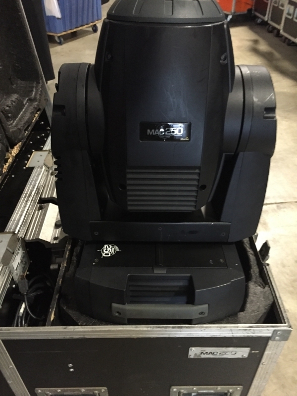 Used MAC 250 Entour by Martin Professional - Item# 42201