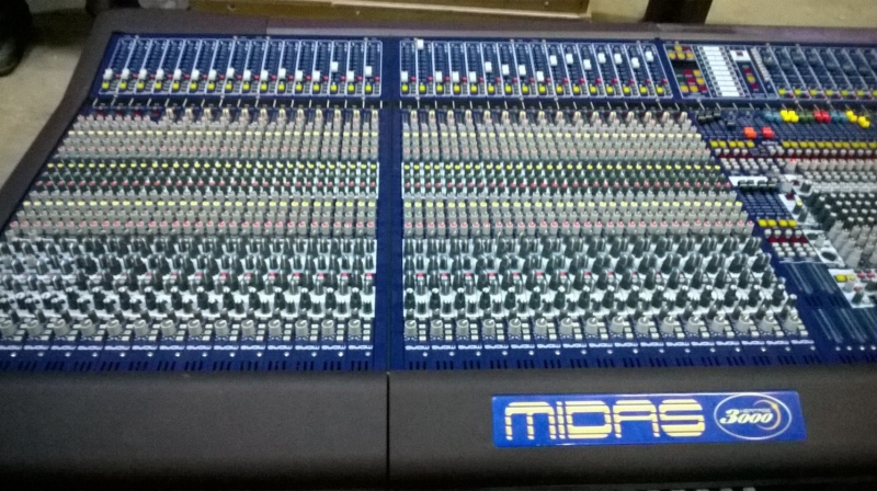 Used Heritage 3000 by Midas - Item# 42573