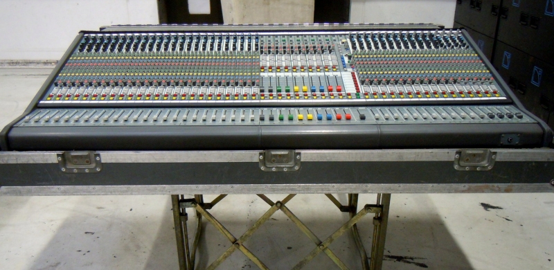Used XL250 by Midas - Item# 42645
