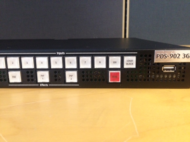 Used PDS-902 3G by Barco - Item# 44552