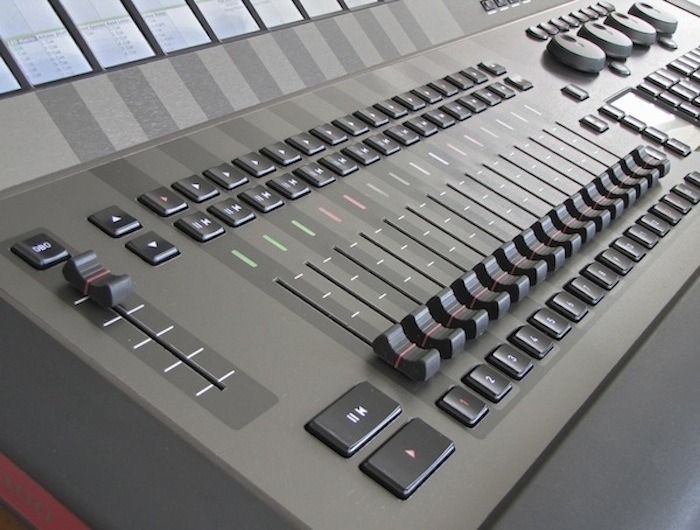 Used Clarity LX300 by LSC Lighting Systems - Item# 45605