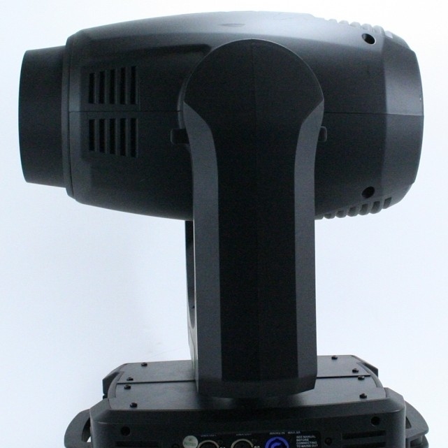 Used RUSH MH7 Hybird by Martin Professional - Item# 47761